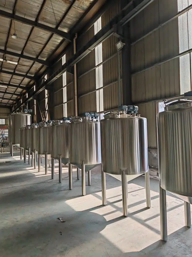 What is a Mixing Tank? Types, Advantages & Selection Guide - CHENMA