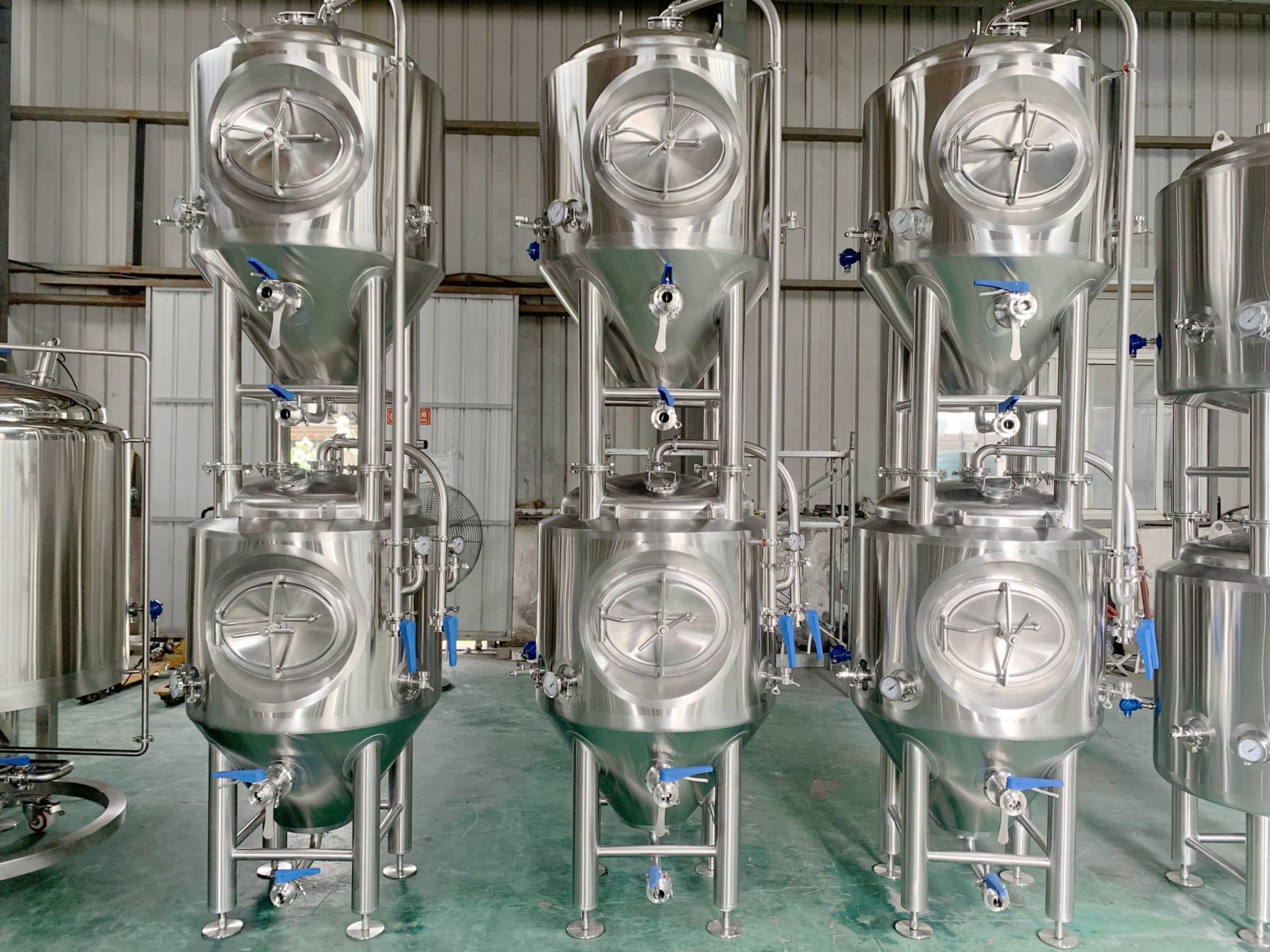 Top 7 Beer Fermentation Tanks for Breweries 2025 - CHENMA